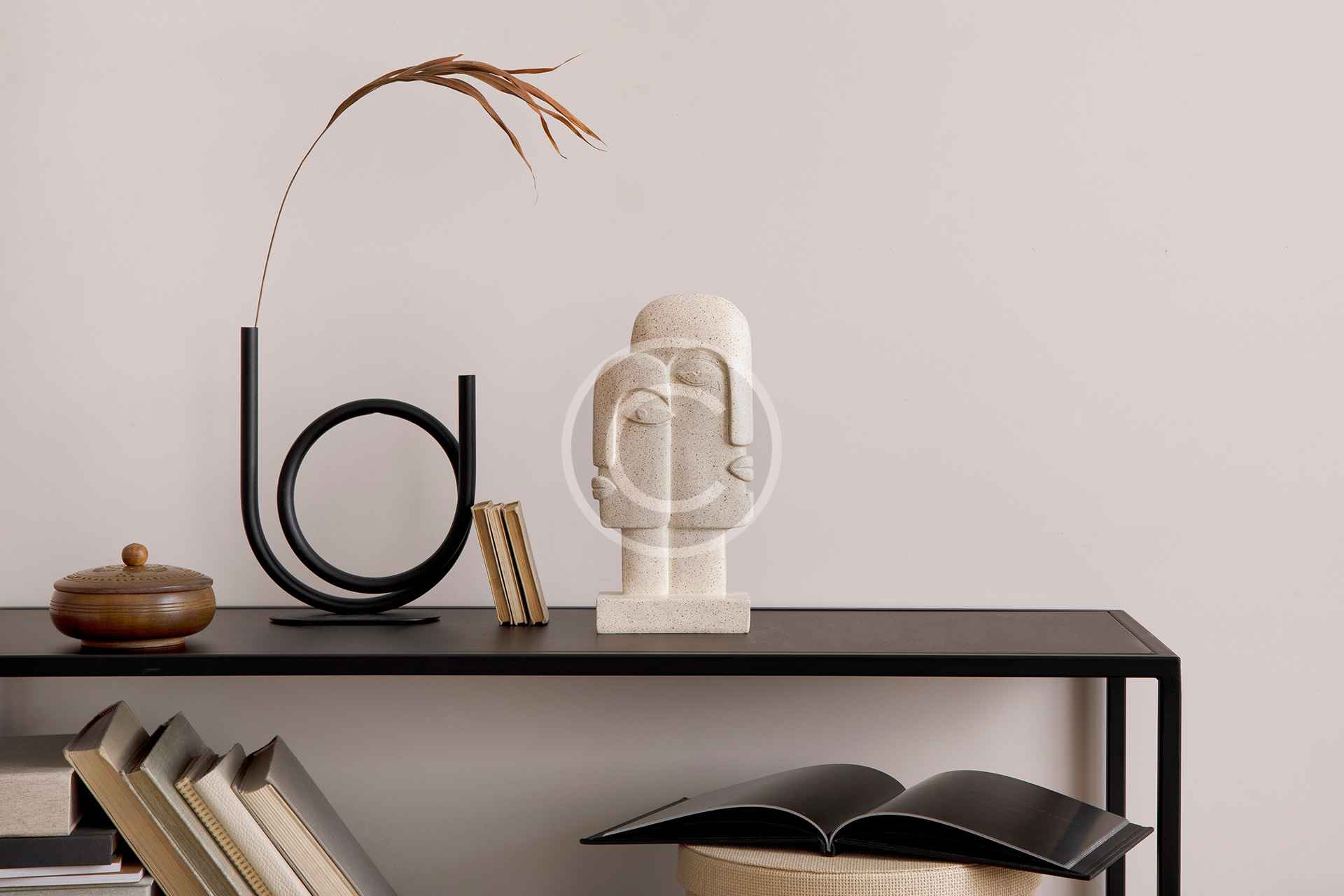 Master bedroom makeover with universal furniture – Moduglobe